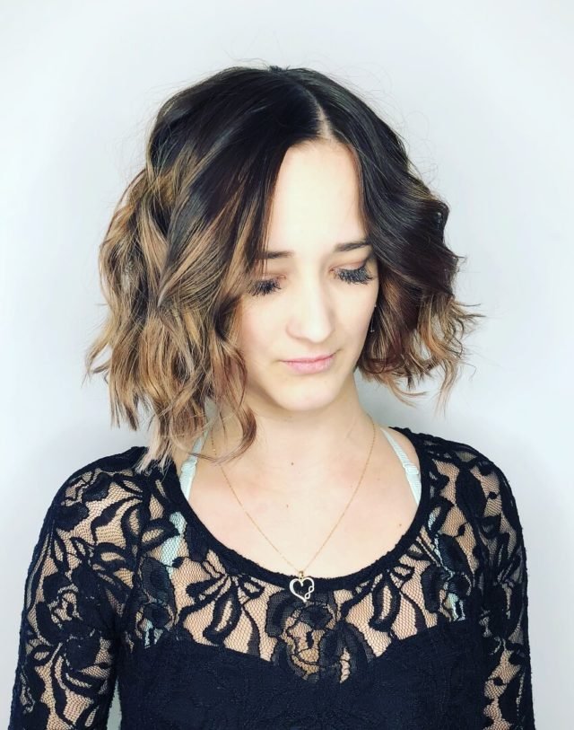 30 Cute Bob Hairstyles to Increase the Beauty