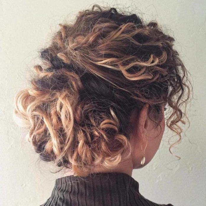 25 + Curly Updo Hairstyles - Flaunt Your Curls and Create a New Style