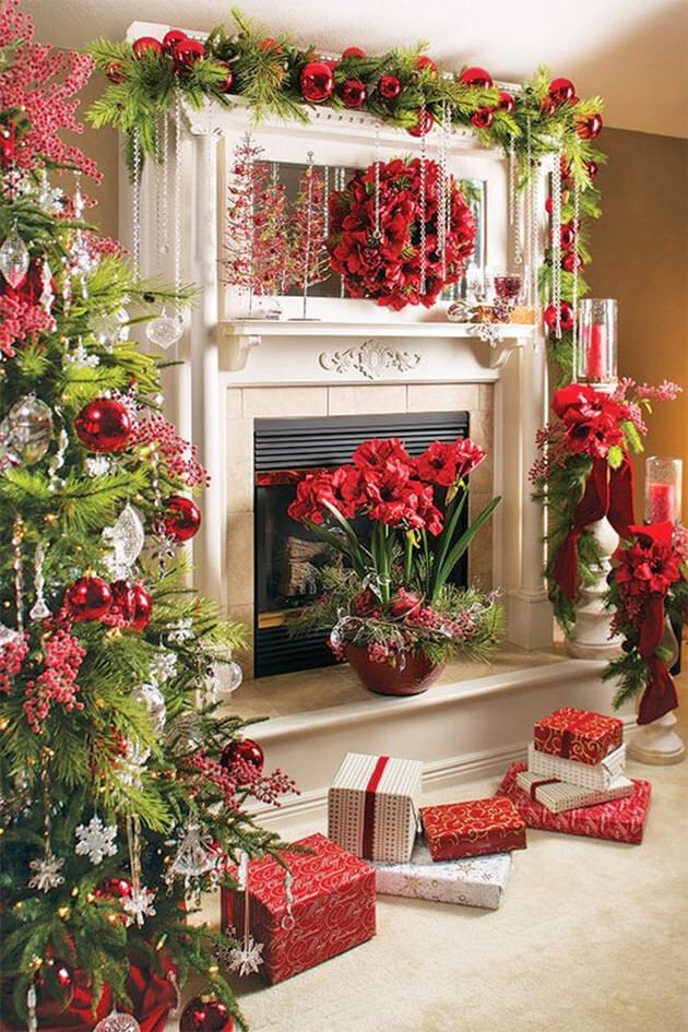 30 Inspirational Red Green Christmas Decoration Ideas
